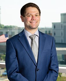 Dr. Daniel Branham | Hand Surgeon Knoxville | Hand Doctor