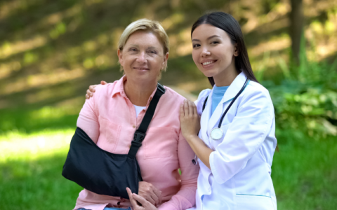 Shoulder Bursitis | Shoulder Treatment in Knoxville, TN